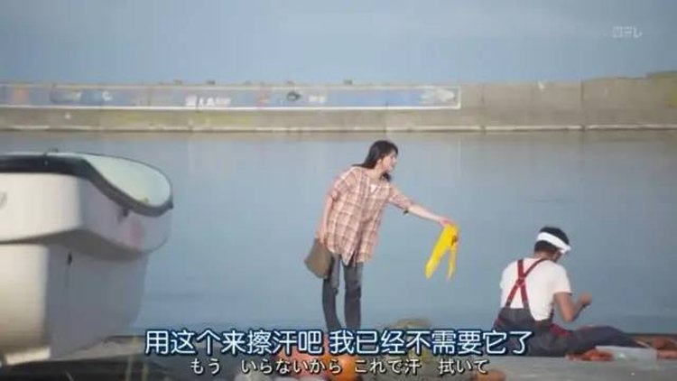 你会随身携带手帕或纸巾么？ 