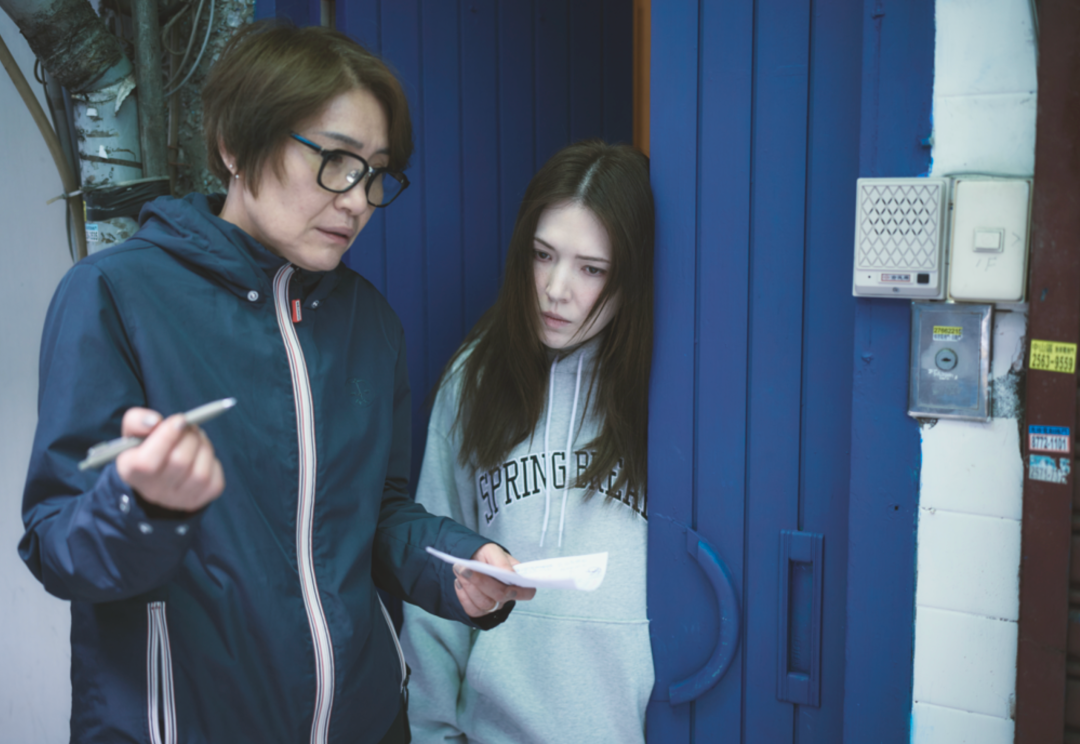 年度高分爆款台剧:婚姻里疲惫的中年女性,嫉妒没结婚的她