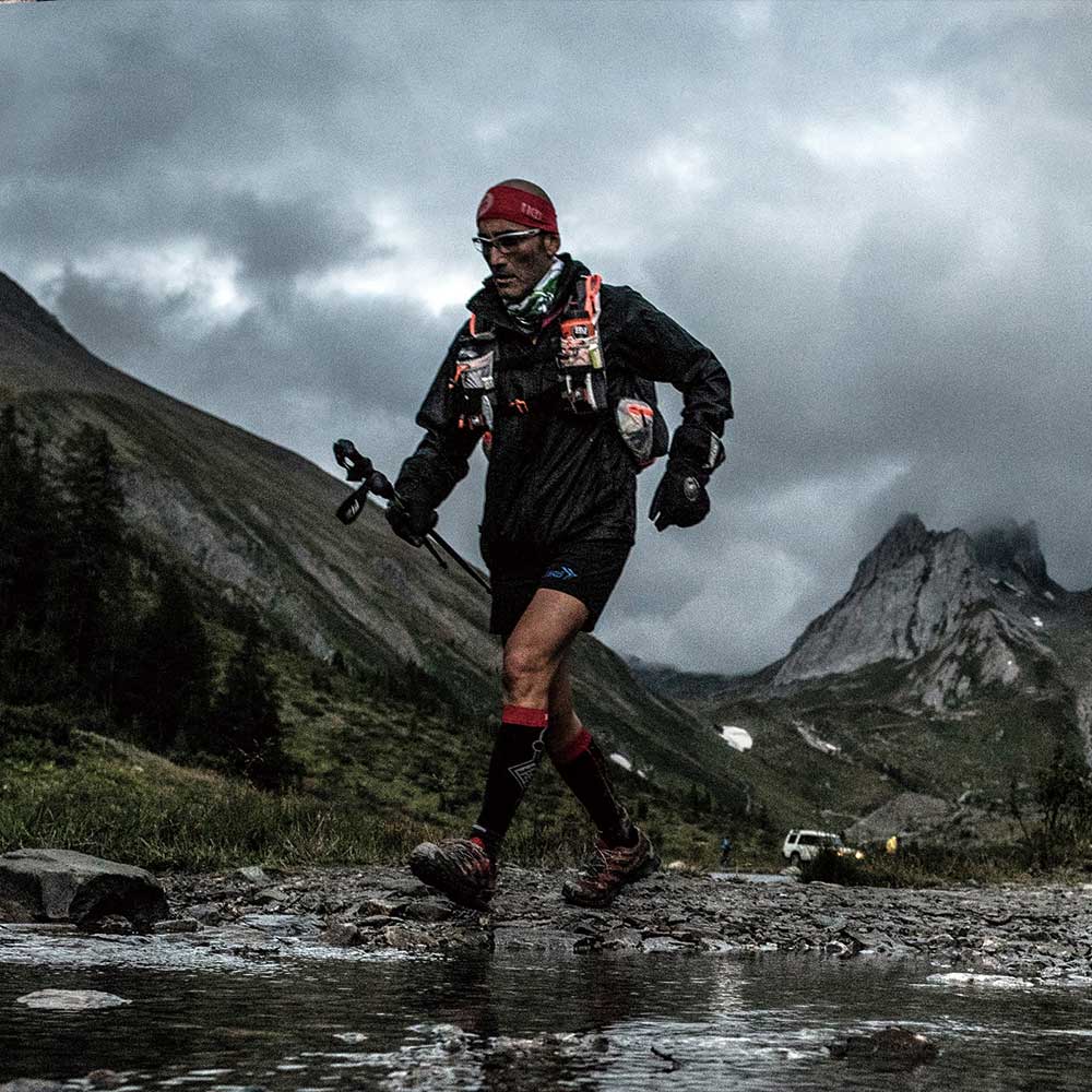 追问极限运动：生命与自由-三联生活网