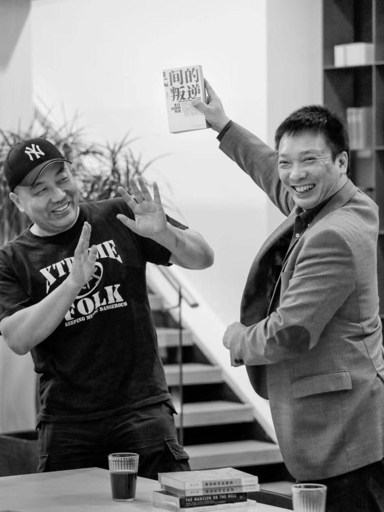 读库立体声 | 当一个成年人想要改行之二：从爱好到痴迷 - 老六×有待×土摩托