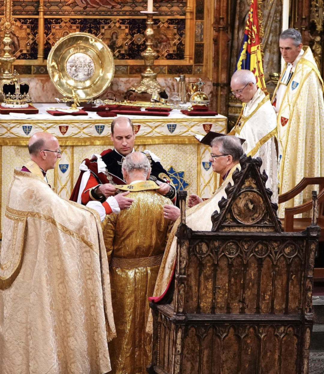 74岁查尔斯加冕：史上待位时间最长的王储